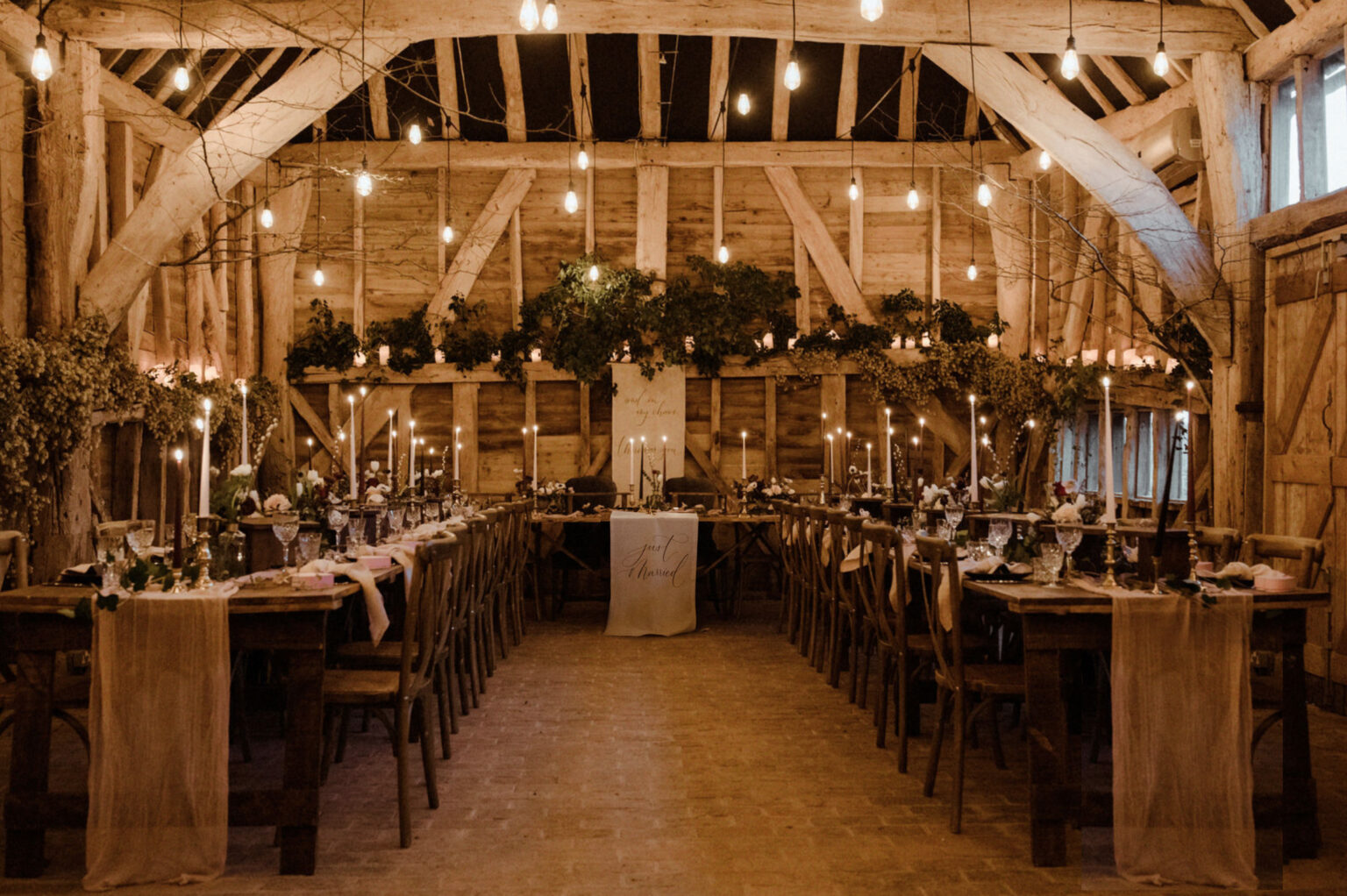 High Billinghurst Farm | Barn Wedding Venue Hire in Surrey